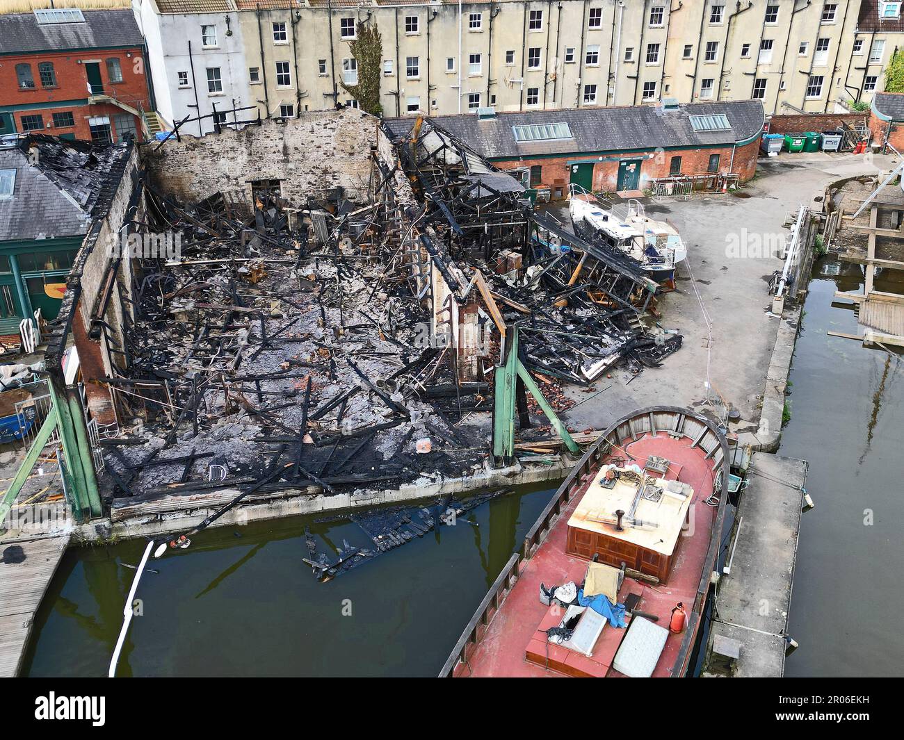 Bristol, UK. 07th May, 2023. Day after huge fire destroys Underfall ...