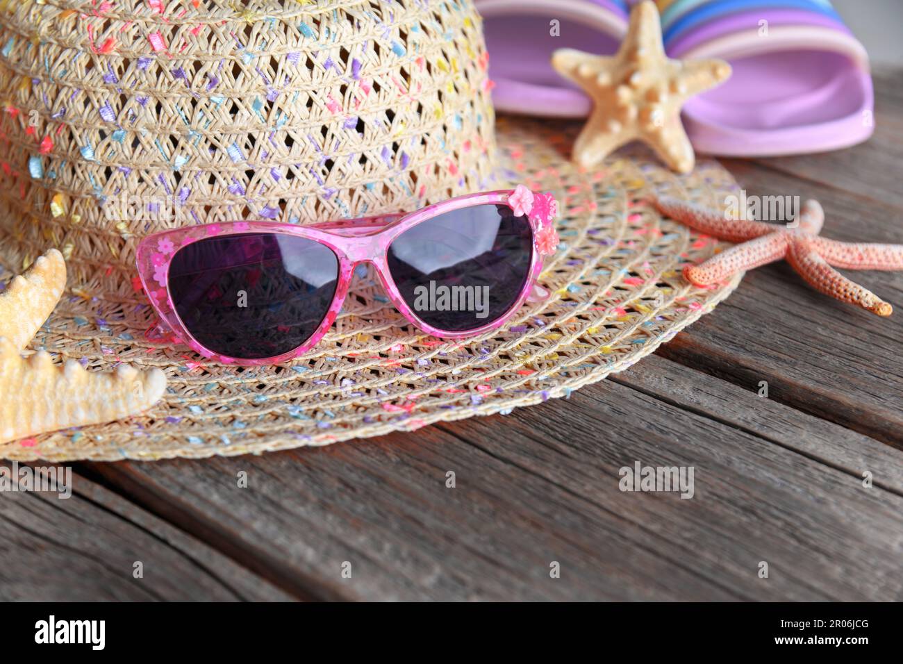 Beach still life on wooden boards Stock Photo - Alamy