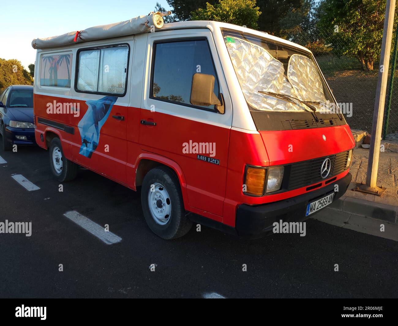 1988 mercedes hi-res stock photography and images - Alamy