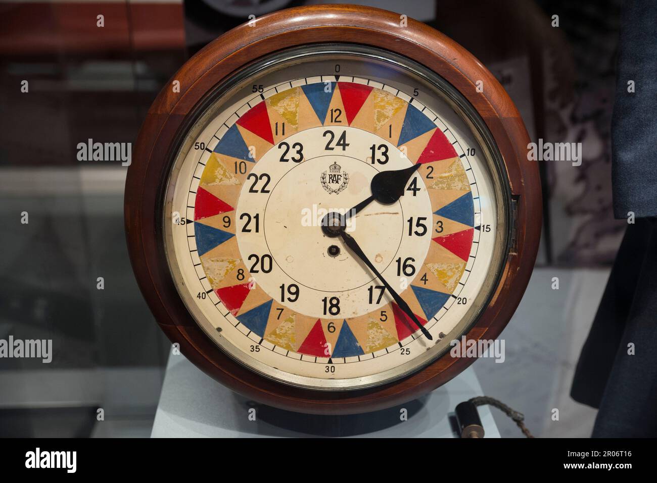 Sector clock hi-res stock photography and images - Alamy