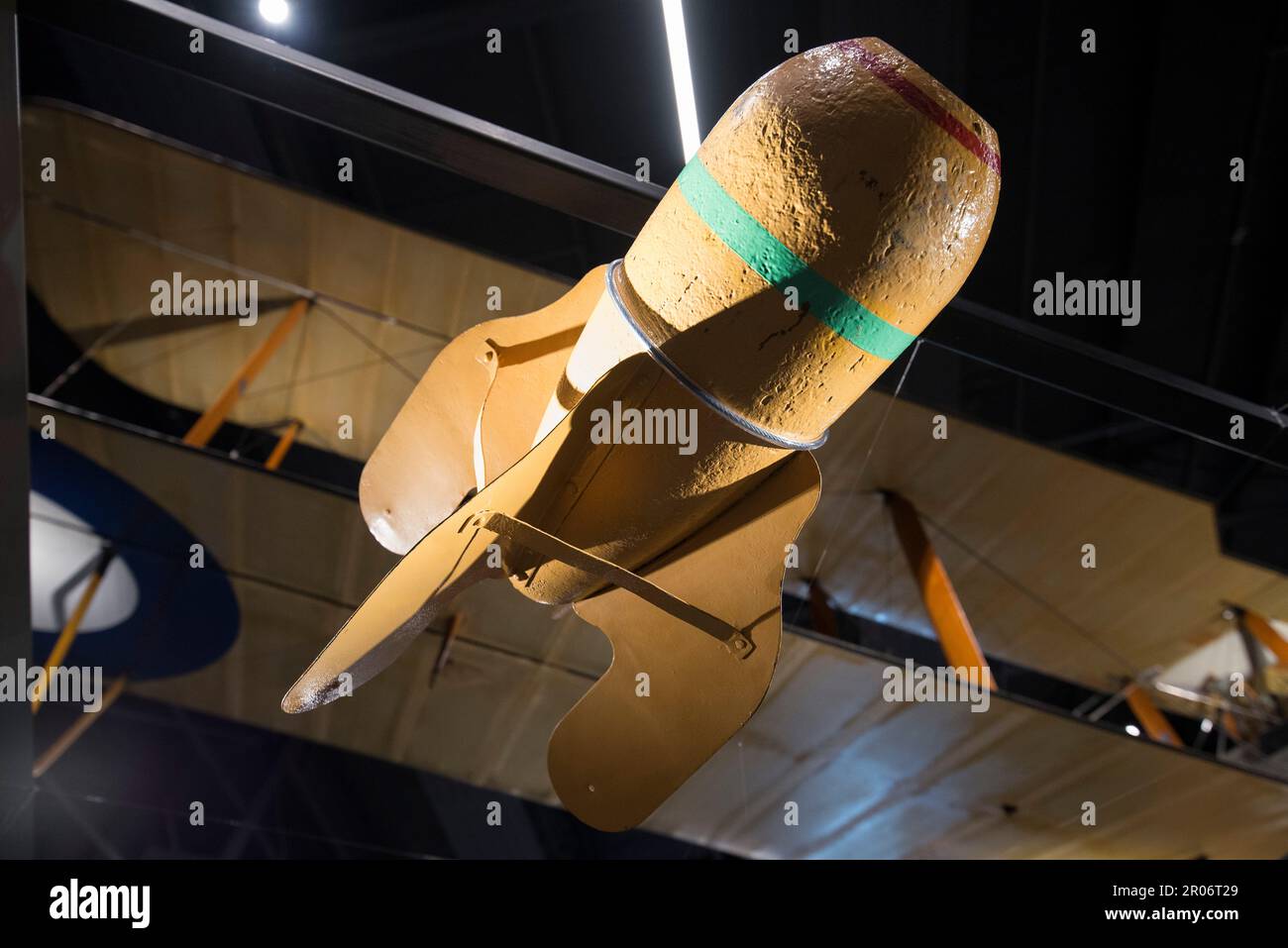 Ww1 bomb wwi hi-res stock photography and images - Alamy