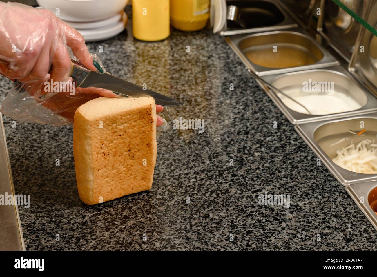 Making panini hi-res stock photography and images - Alamy