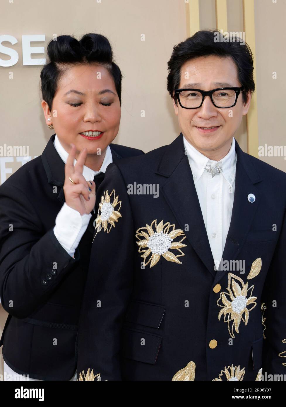 Los Angeles, Ca. 6th May, 2023. Echo Quan, Ke Huy Quan at the Gold ...