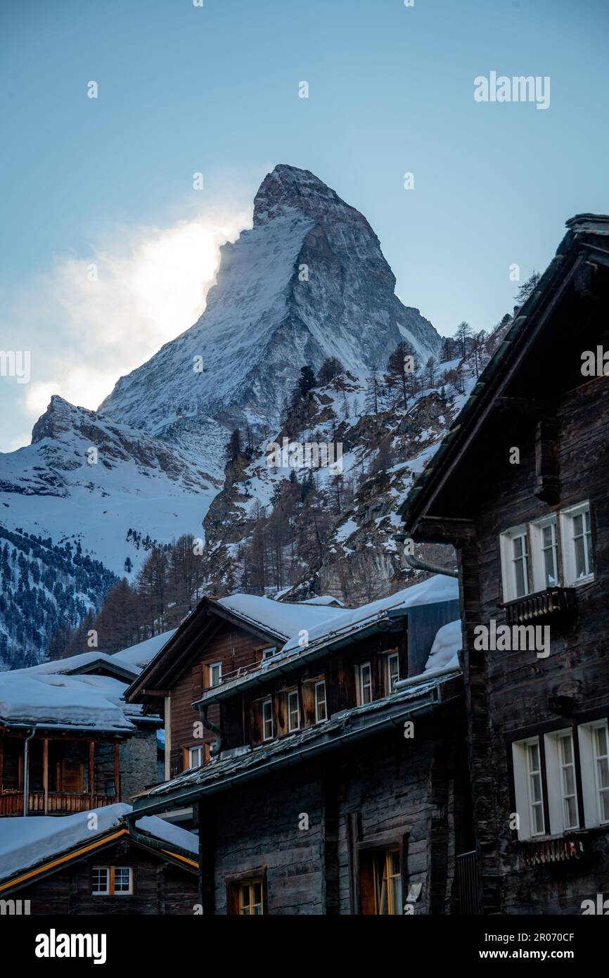 Zermatt old houses with matterhorn in the distance Stock Photo - Alamy