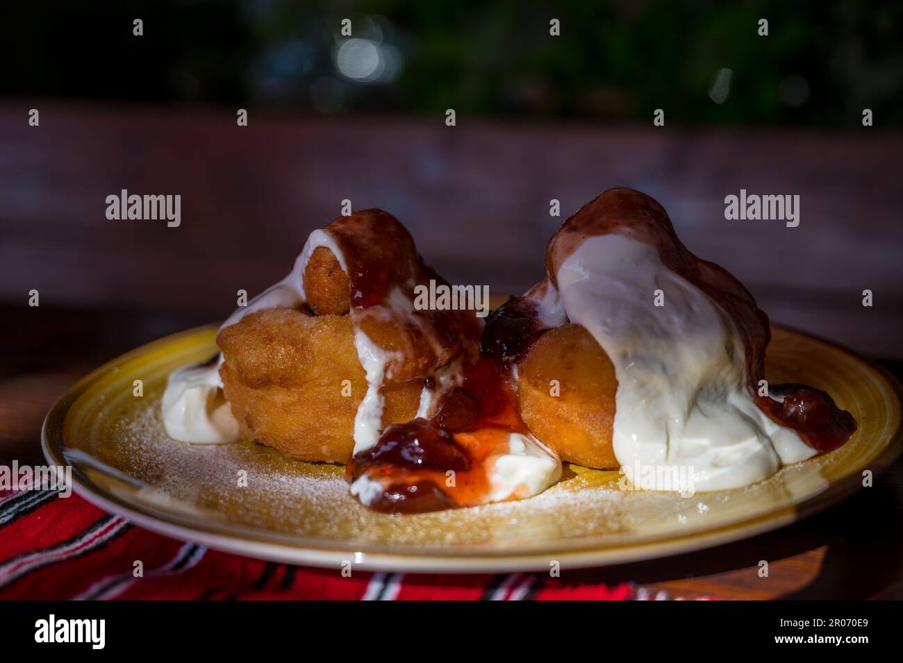 Papanasi dessert hi-res stock photography and images - Alamy