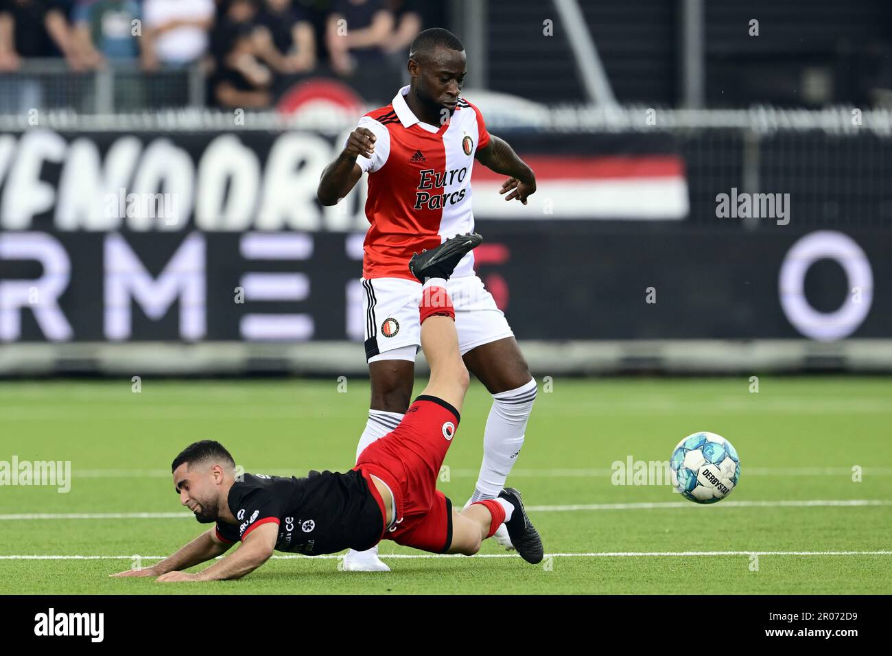 ROTTERDAM - (lr) Marouan Azarkan of Excelsior, Lutsharel Geertruida of Feyenoord during the ...