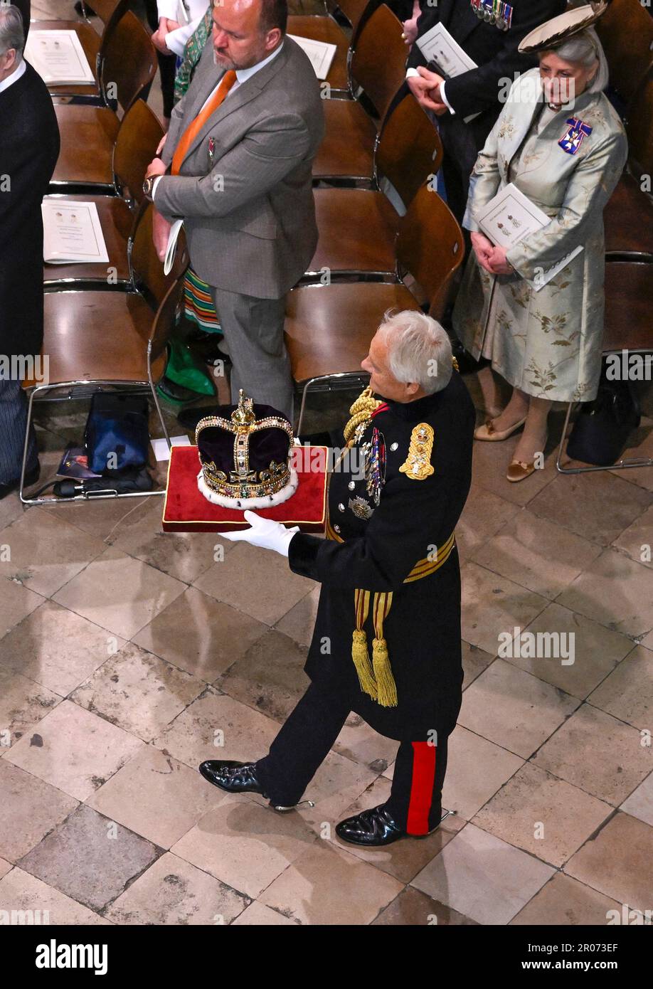 Nicholas Lyons, Lord Mayor of the City of London carries the St Edward ...