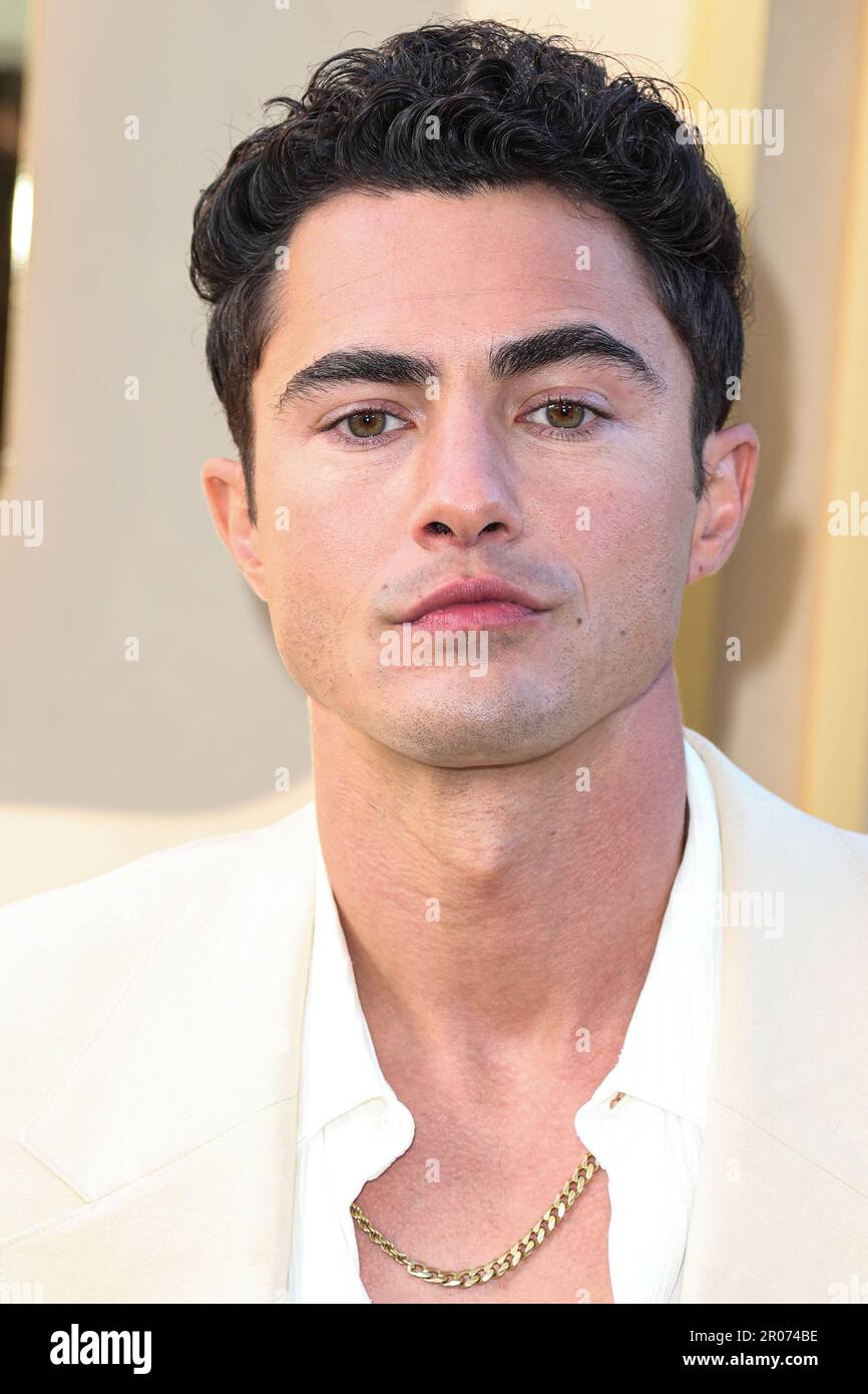 LOS ANGELES, CALIFORNIA, USA - MAY 06: Darren Barnet arrives at Gold ...