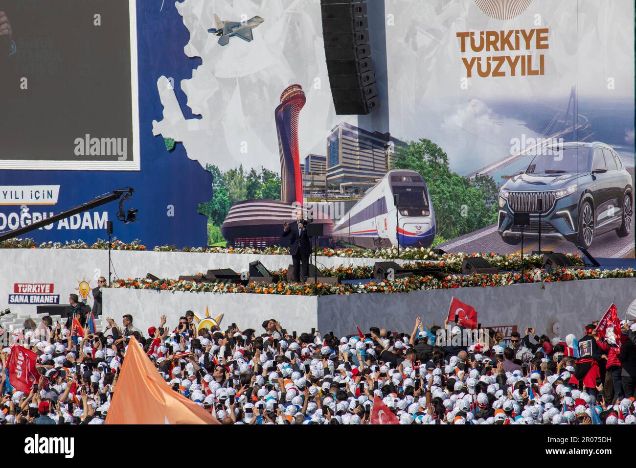 Akp istanbul miting hi-res stock photography and images - Alamy
