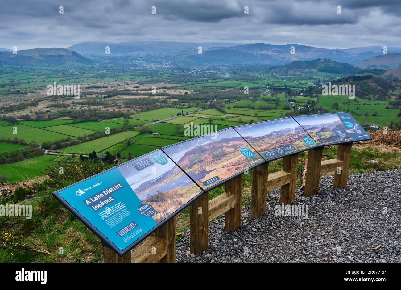 The Wow viewpoint (overlooking Keswick, and Borrowdale and Newlands ...