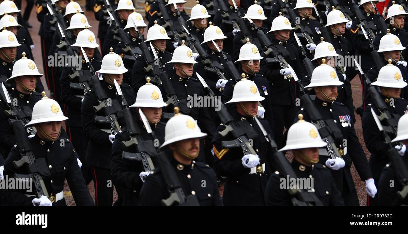 The King's Procession passes along The Mall for the coronation ceremony ...
