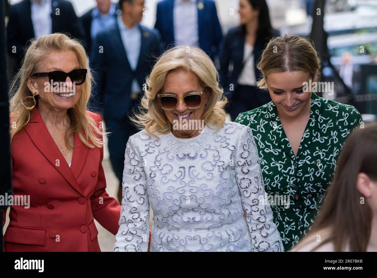 London UK. 7 May 2023. US First Lady Jill Biden and Grand daughter ...