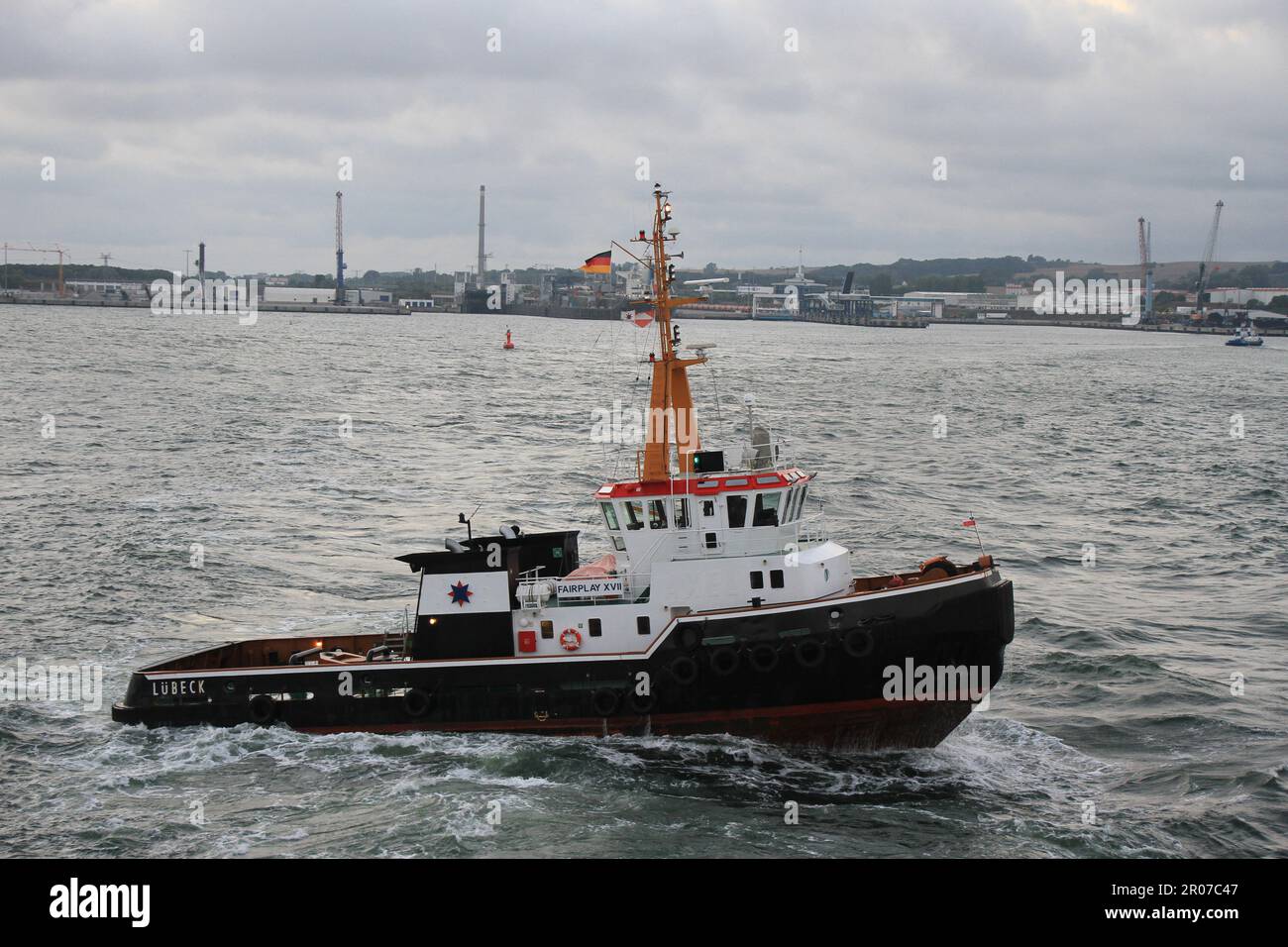 European Tugboats at work Stock Photo - Alamy