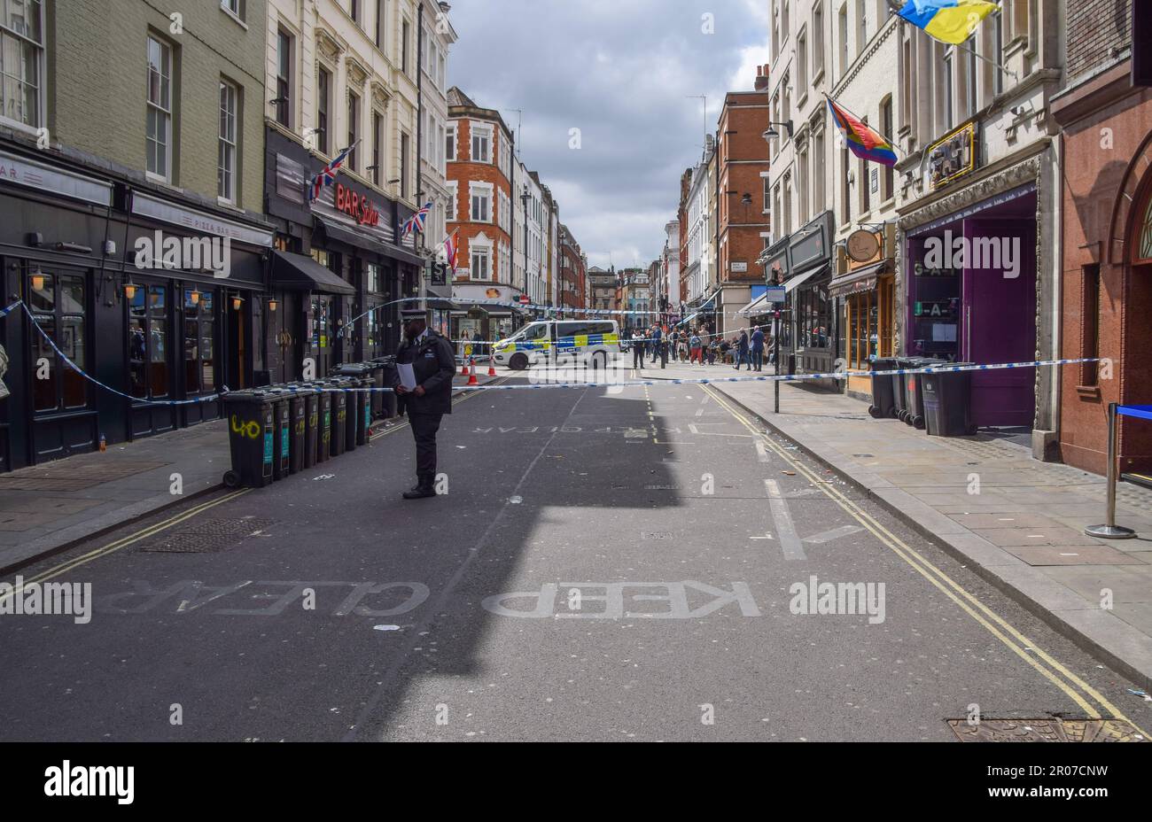 London, UK. 7th May 2023. Police seal off parts of Old Compton Street ...