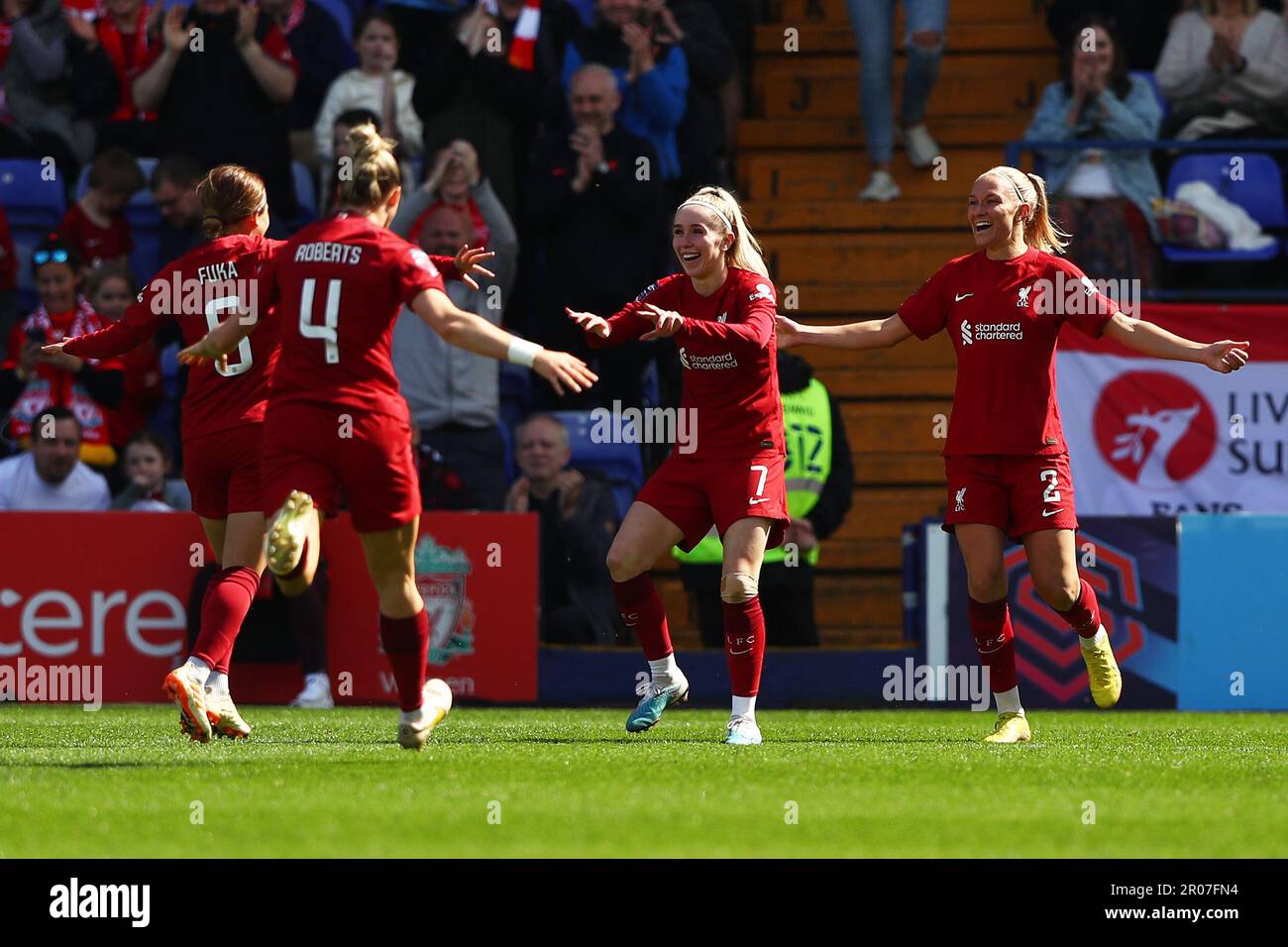 Liverpools Missy Bo Kearns Centre Celebrates Scoring Their Sides