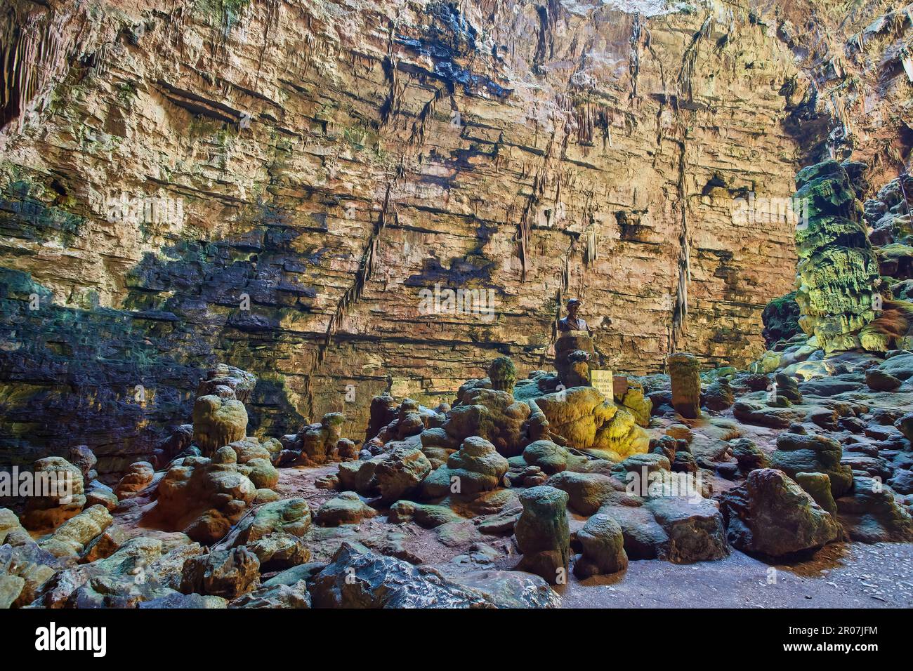 cave of Grotta Bianca in Grotte di Castellana full of stalactites and ...