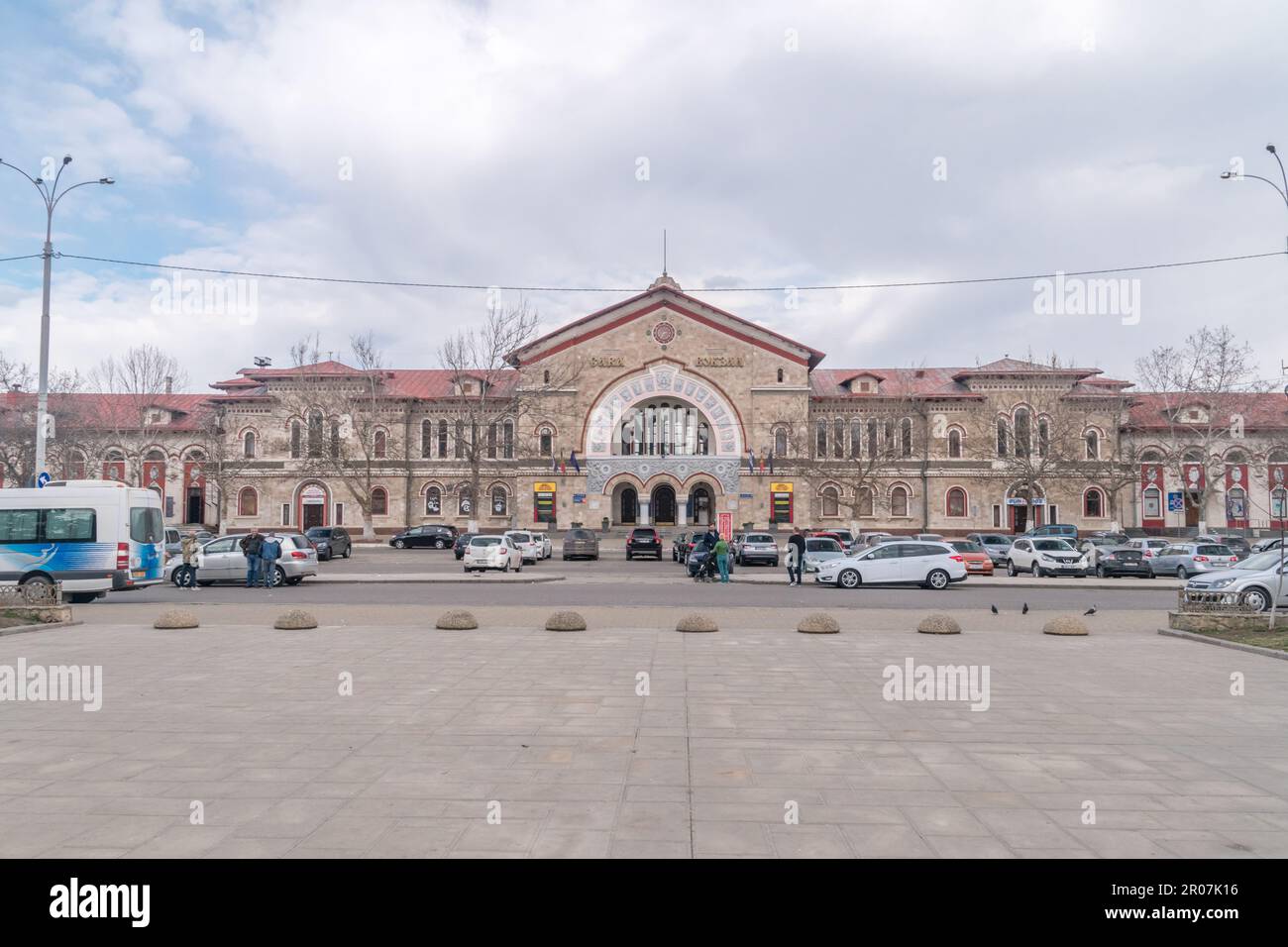 Chisinau railway station hi-res stock photography and images - Alamy