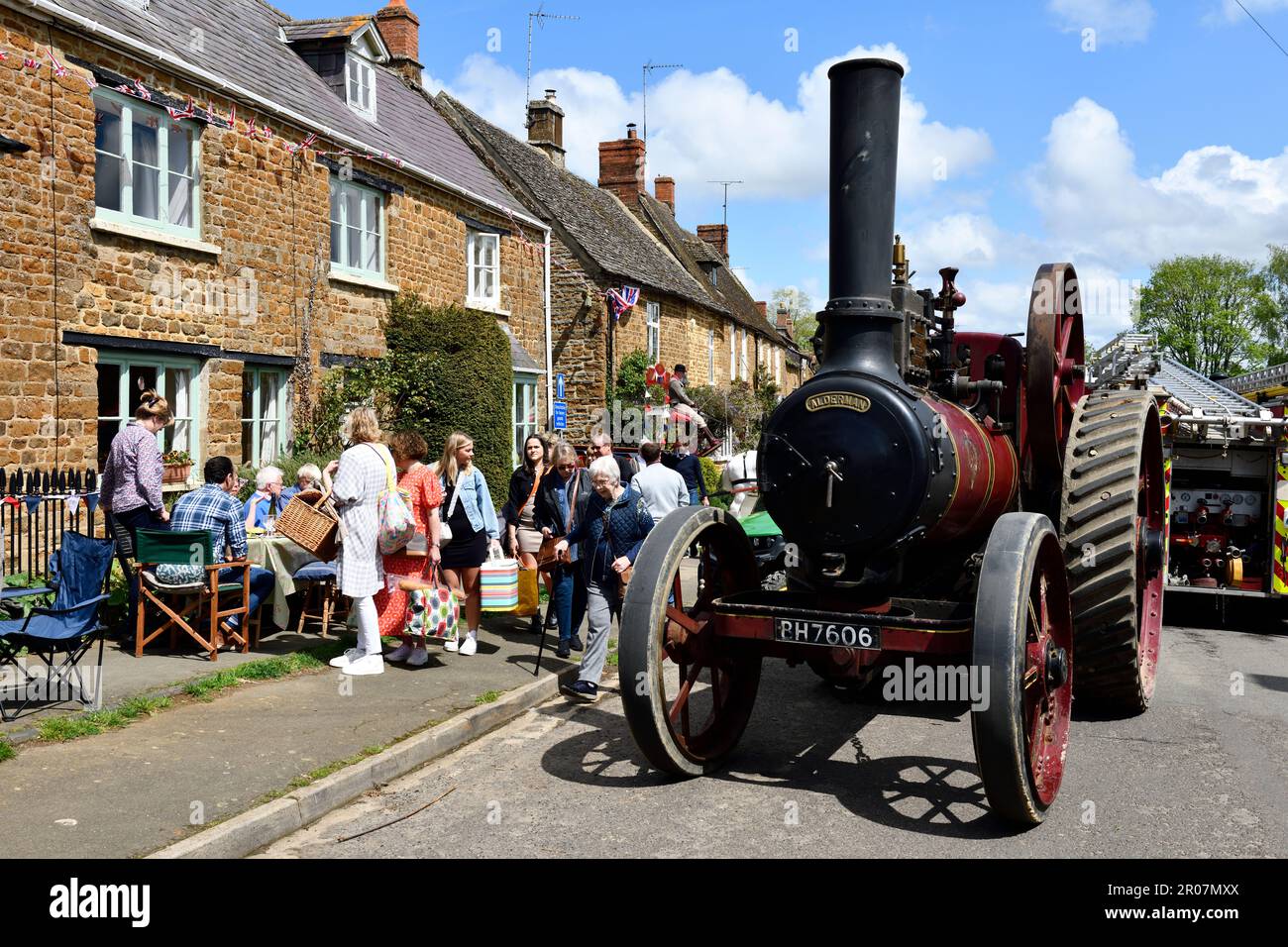 Engine hi res hi-res stock photography and images - Alamy