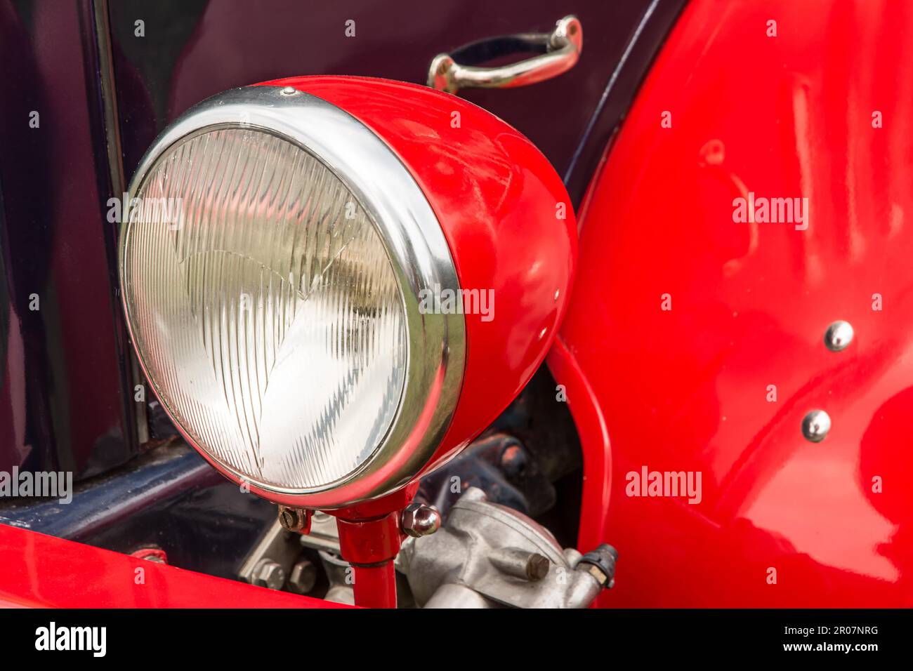 Red old timer hi-res stock photography and images - Alamy