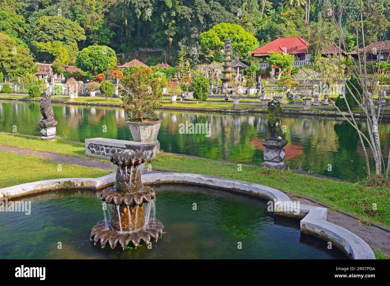 Water features and water basins in the Tirta Gangga water temple, Bali ...