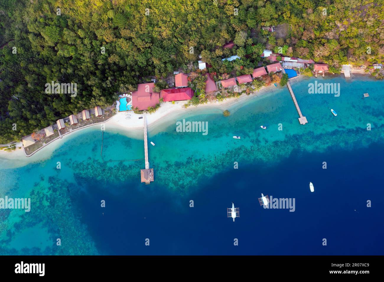 Aerial view, El Rio Y Mar Resort, bungalow resort, hotel, coral reef ...