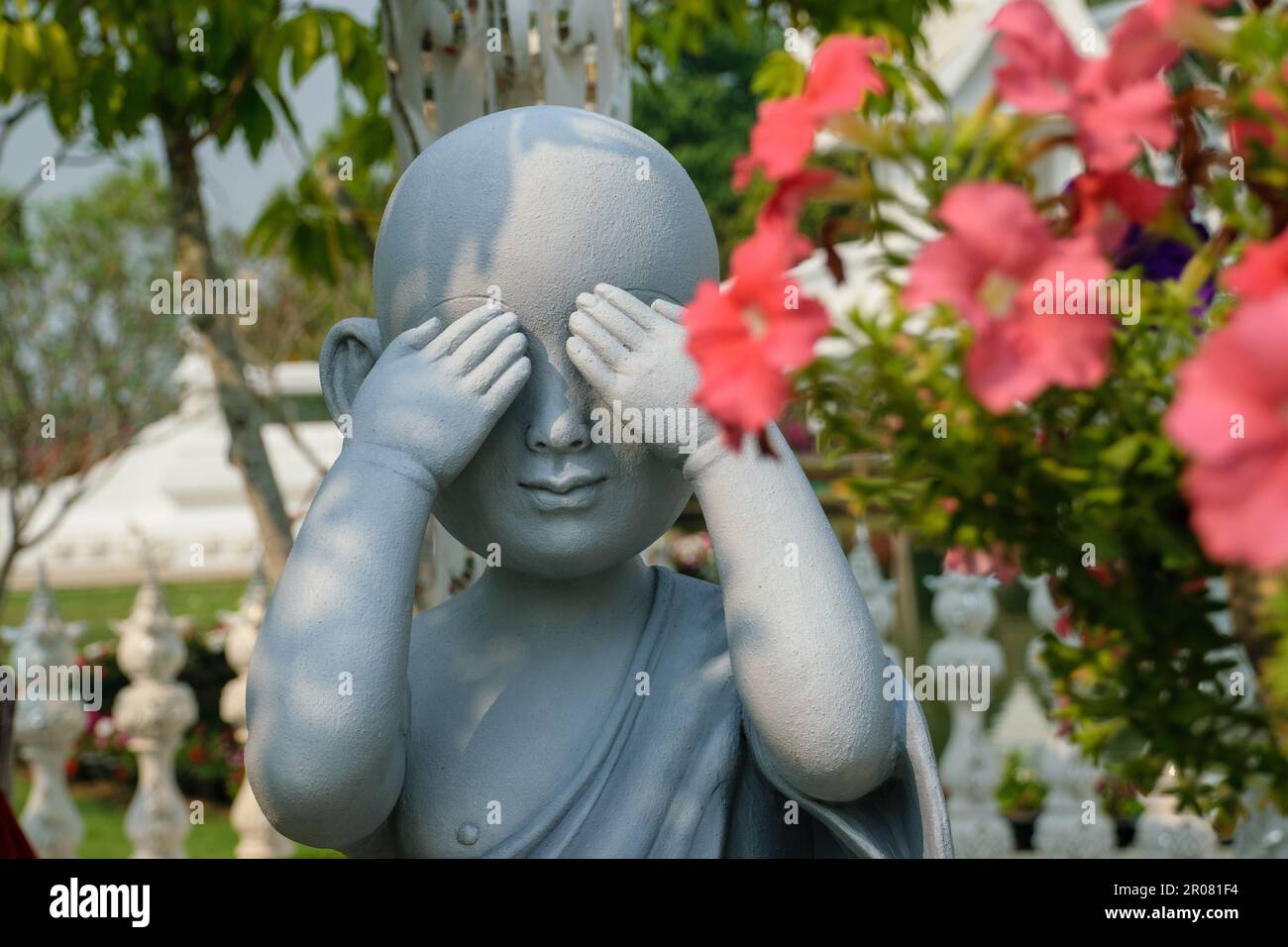 Child buddha hi-res stock photography and images - Alamy