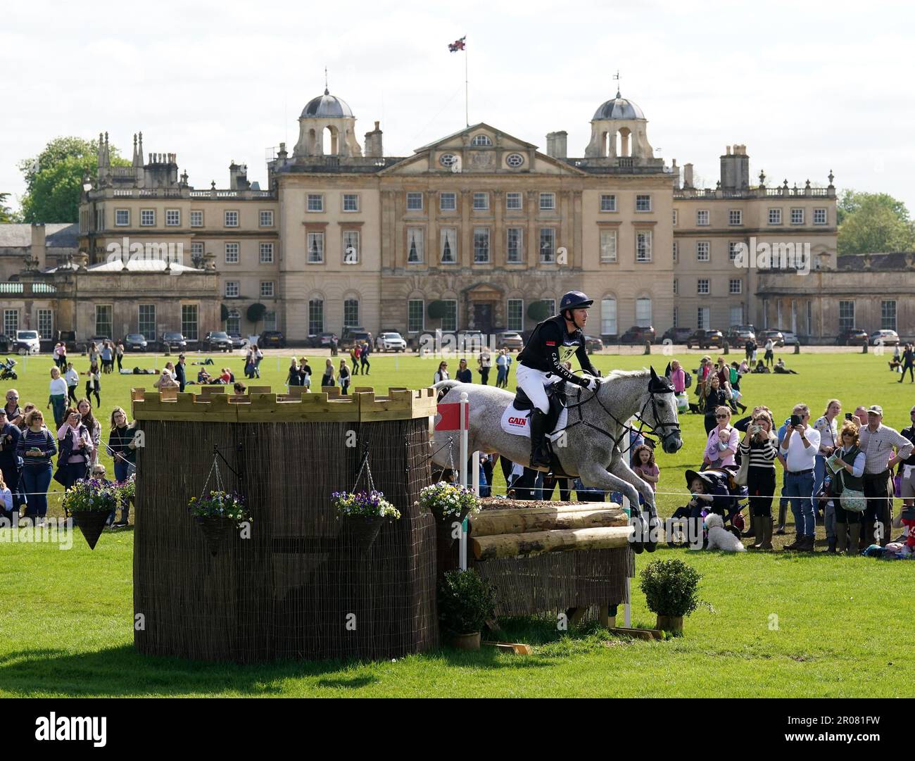 Great Britain's Oliver Townend on Ballaghmor Class in front of ...
