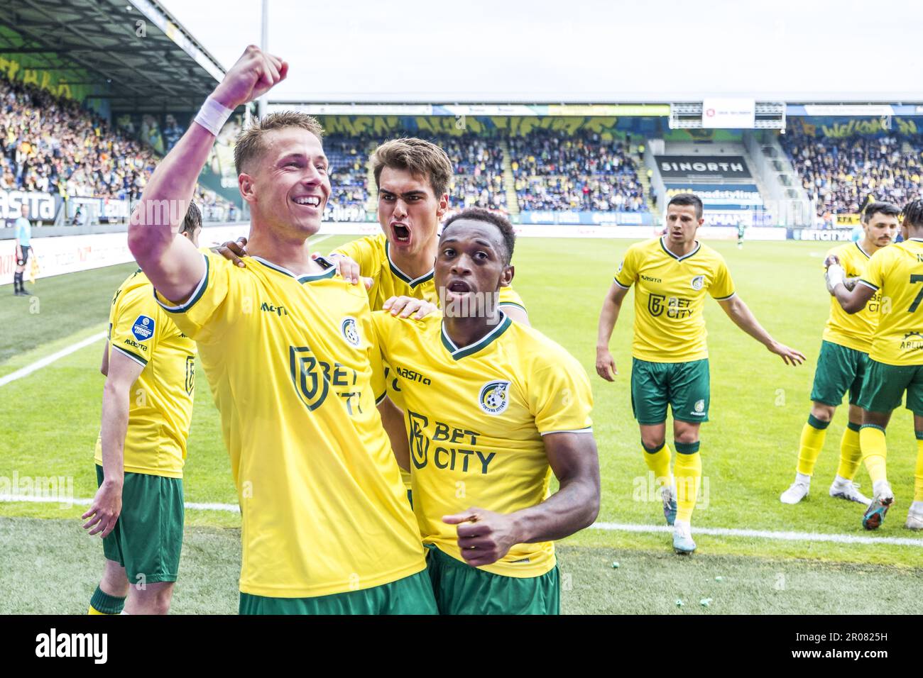 SITTARD - Paul Gladon (L) of Fortuna Sittard cheers after his 1-0 ...