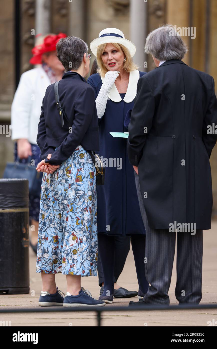 Dame Joanna Lumley (centre) arriving ahead of the coronation ceremony ...