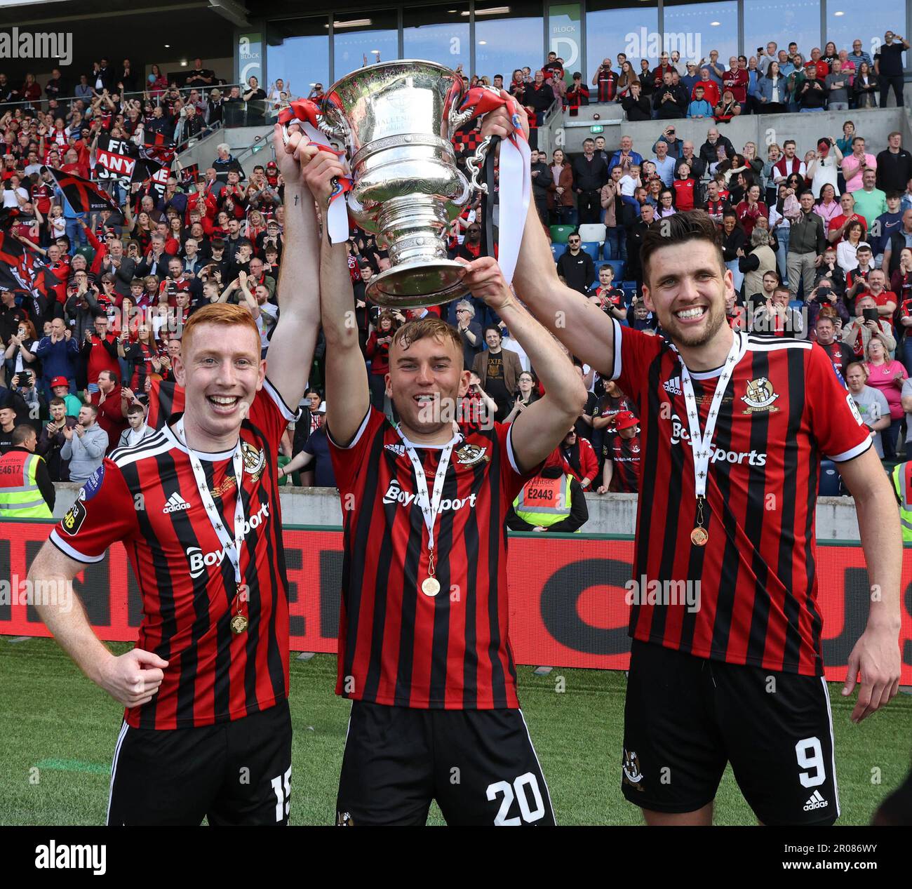 Adam lecky irish cup final 2023 hi-res stock photography and images - Alamy