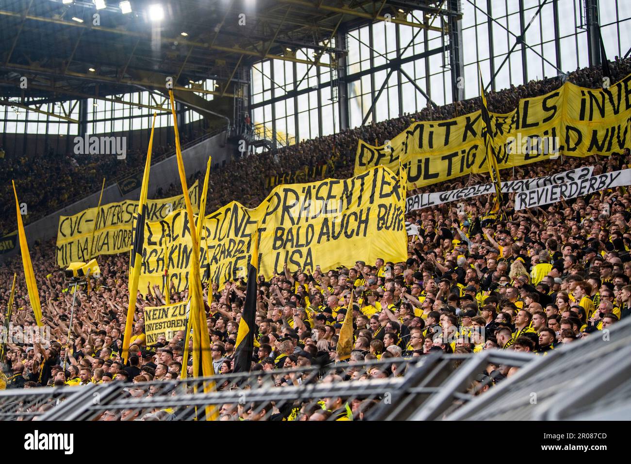 Dortmund, Germany. 07th May, 2023. Soccer: Bundesliga, Borussia ...