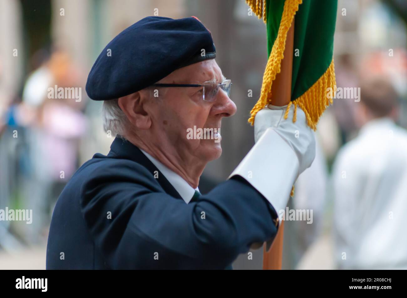 Royal royalty royal family monarch king sovereign majesty hi-res stock ...