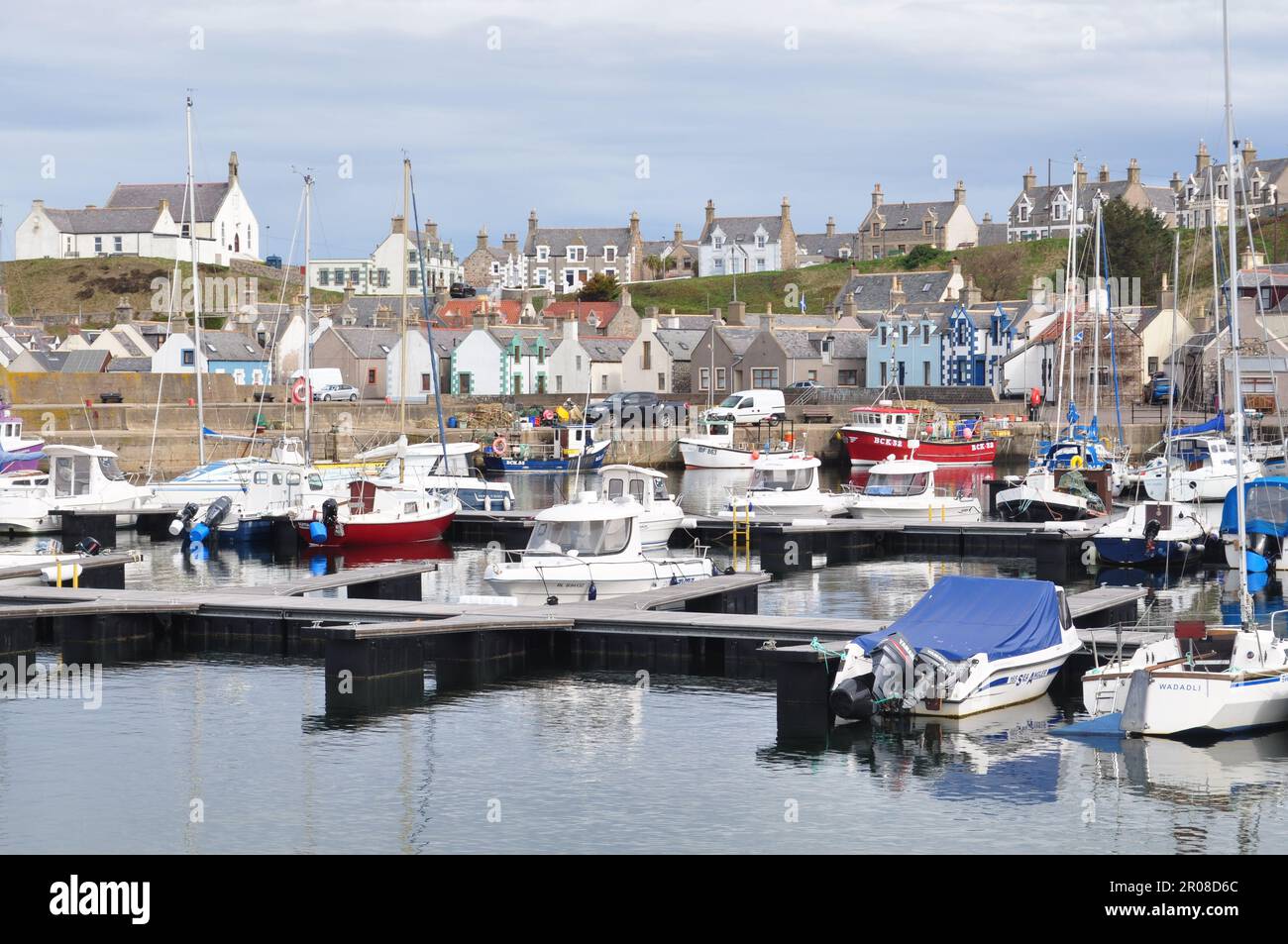 Findochty moray scotland hi-res stock photography and images - Alamy