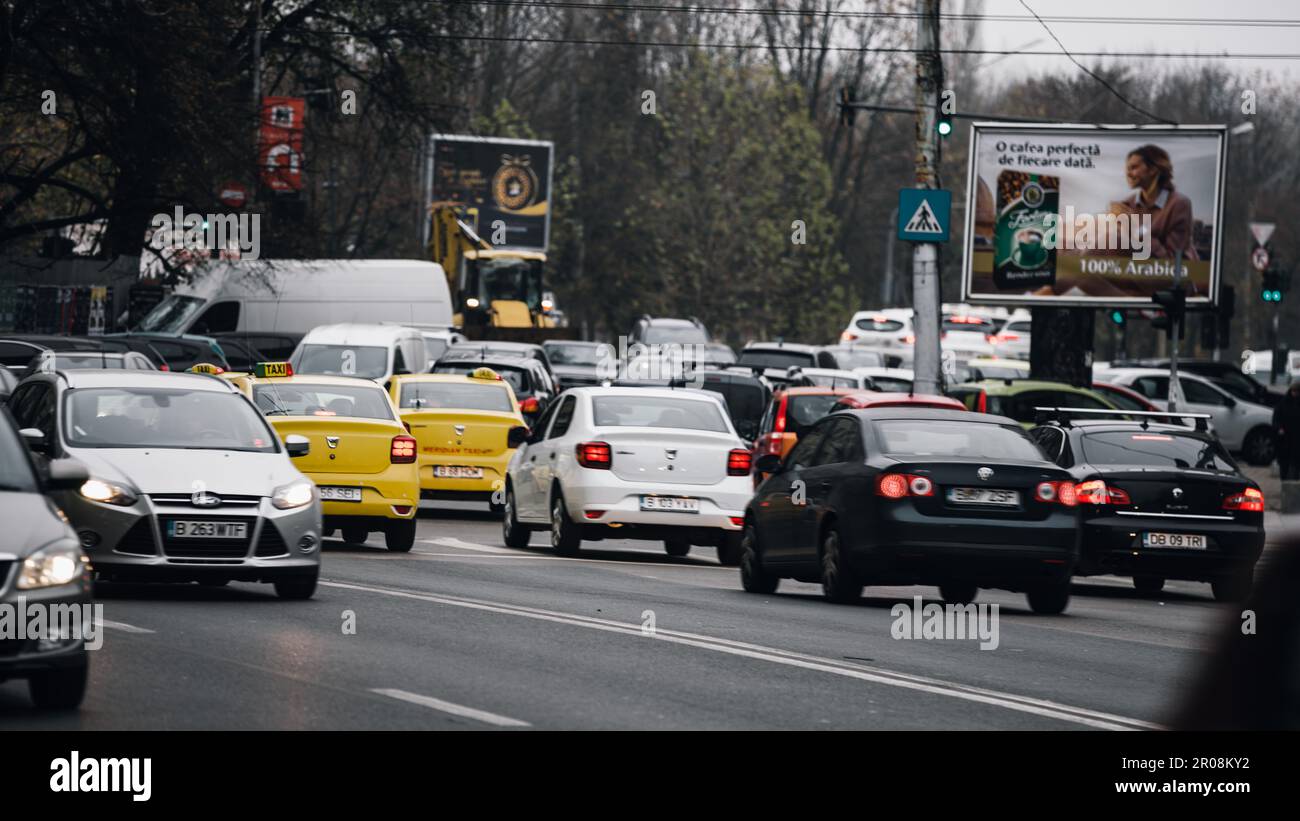 Bumper to Bumper - Urban traffic congestion during peak hour in ...