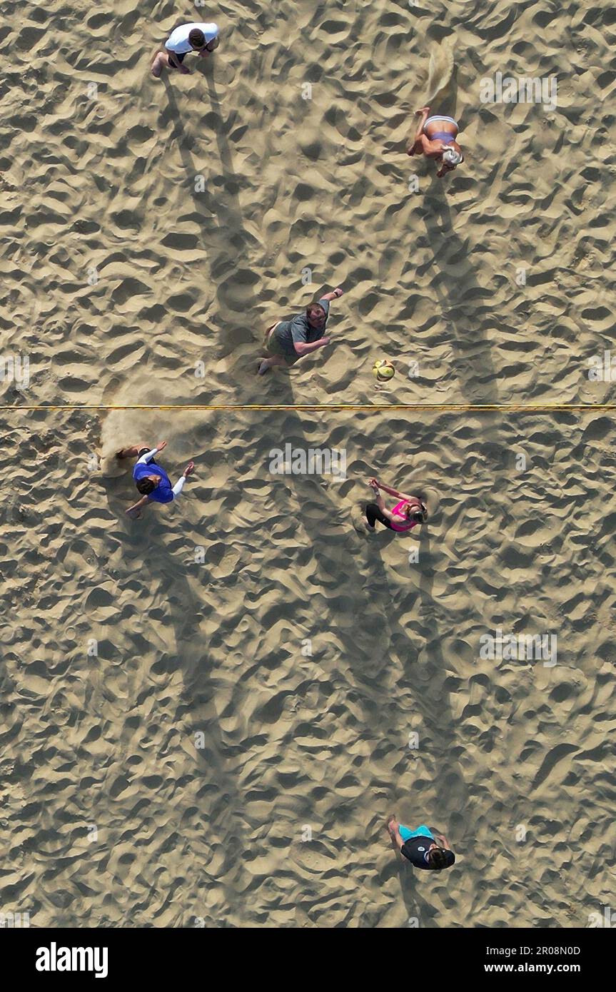Yellowave beach volleyball centre hi-res stock photography and images ...
