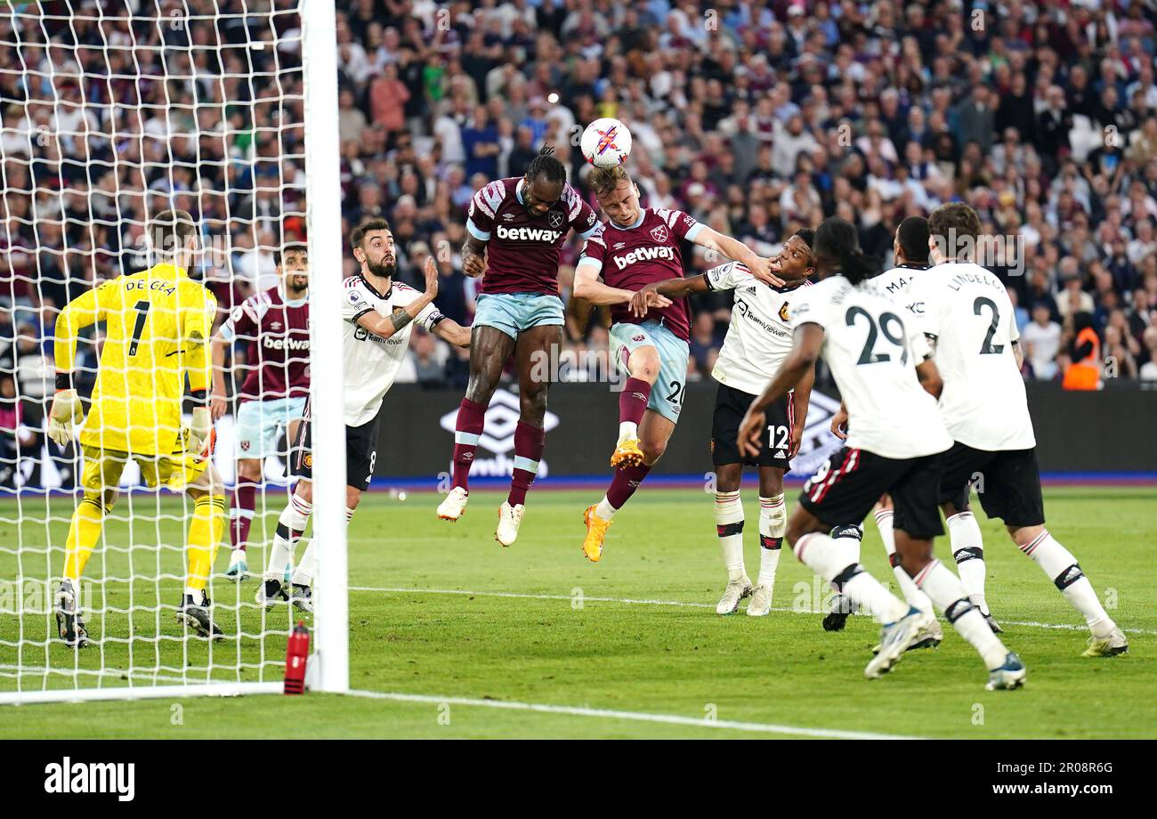 West Ham United's Michail Antonio and Jarrod Bowen both attempt a ...