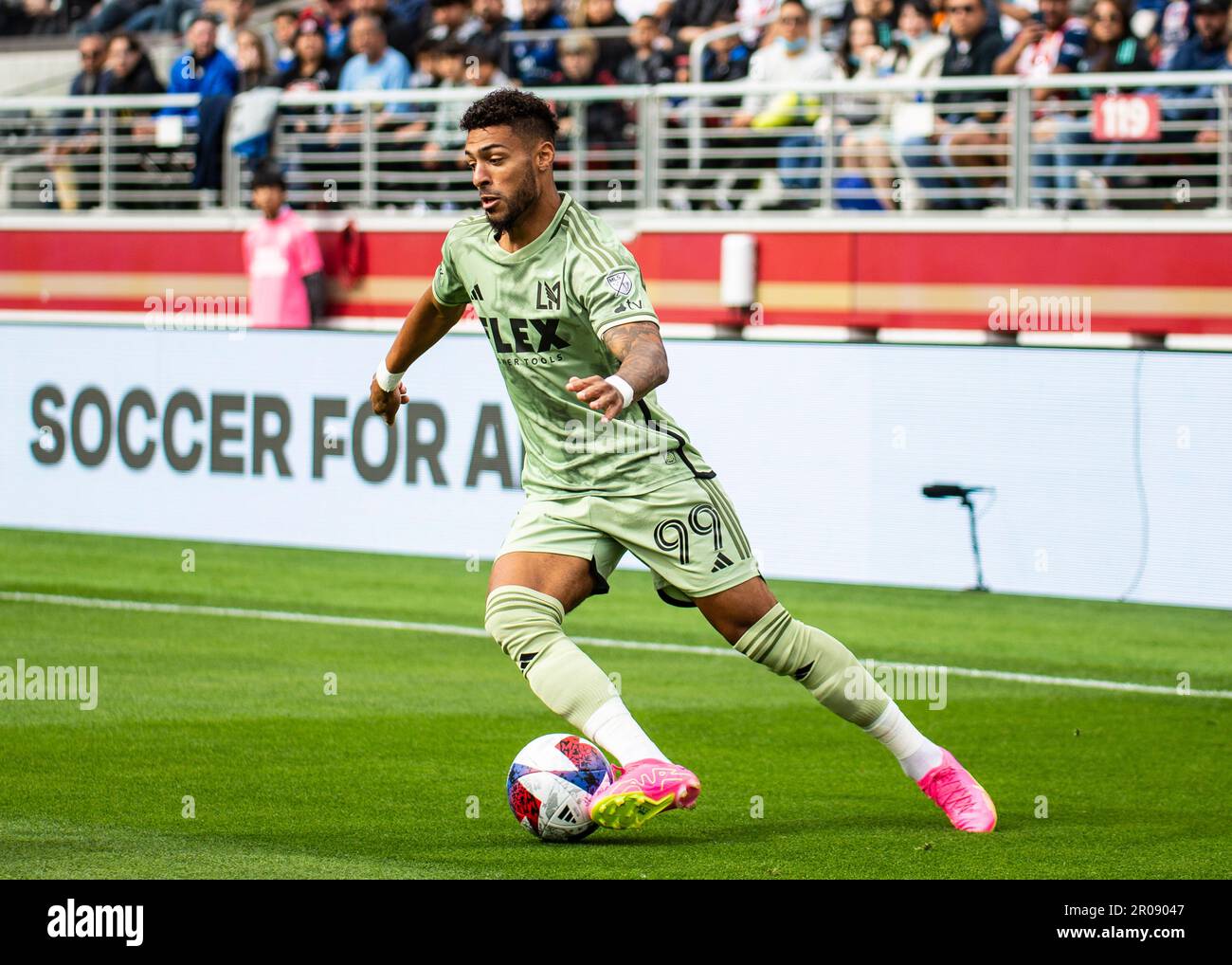 Los angeles forward denis bouanga hi-res stock photography and images ...