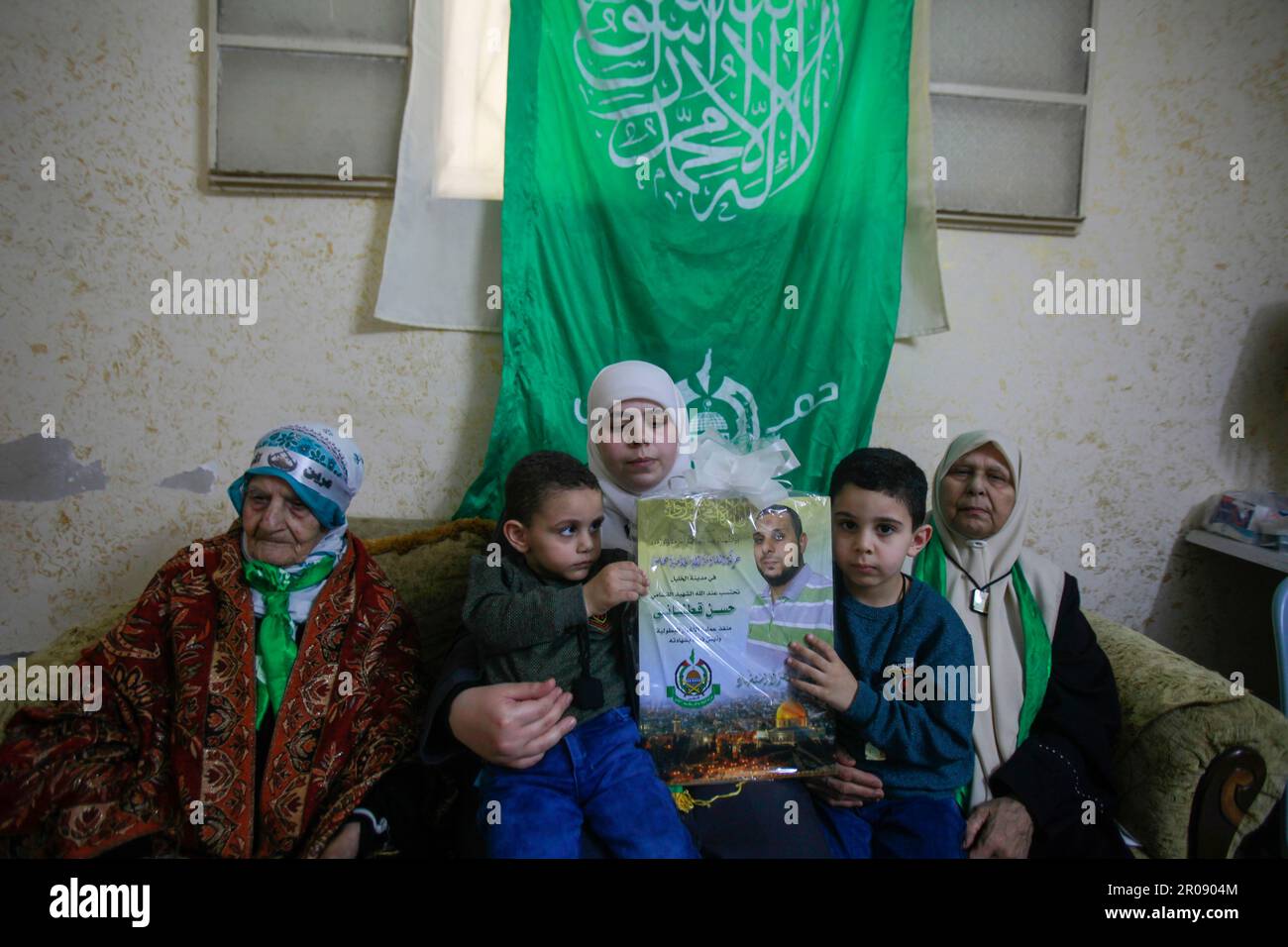 Askar refugee camp raid hi-res stock photography and images - Alamy