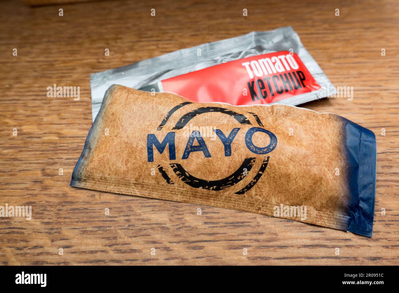 Sachet and sauce hi-res stock photography and images - Alamy