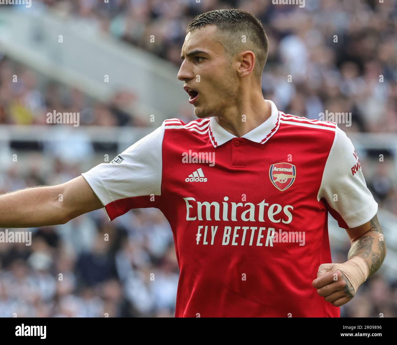 Arsenal newcastle may 2023 kiwior hi-res stock photography and images ...