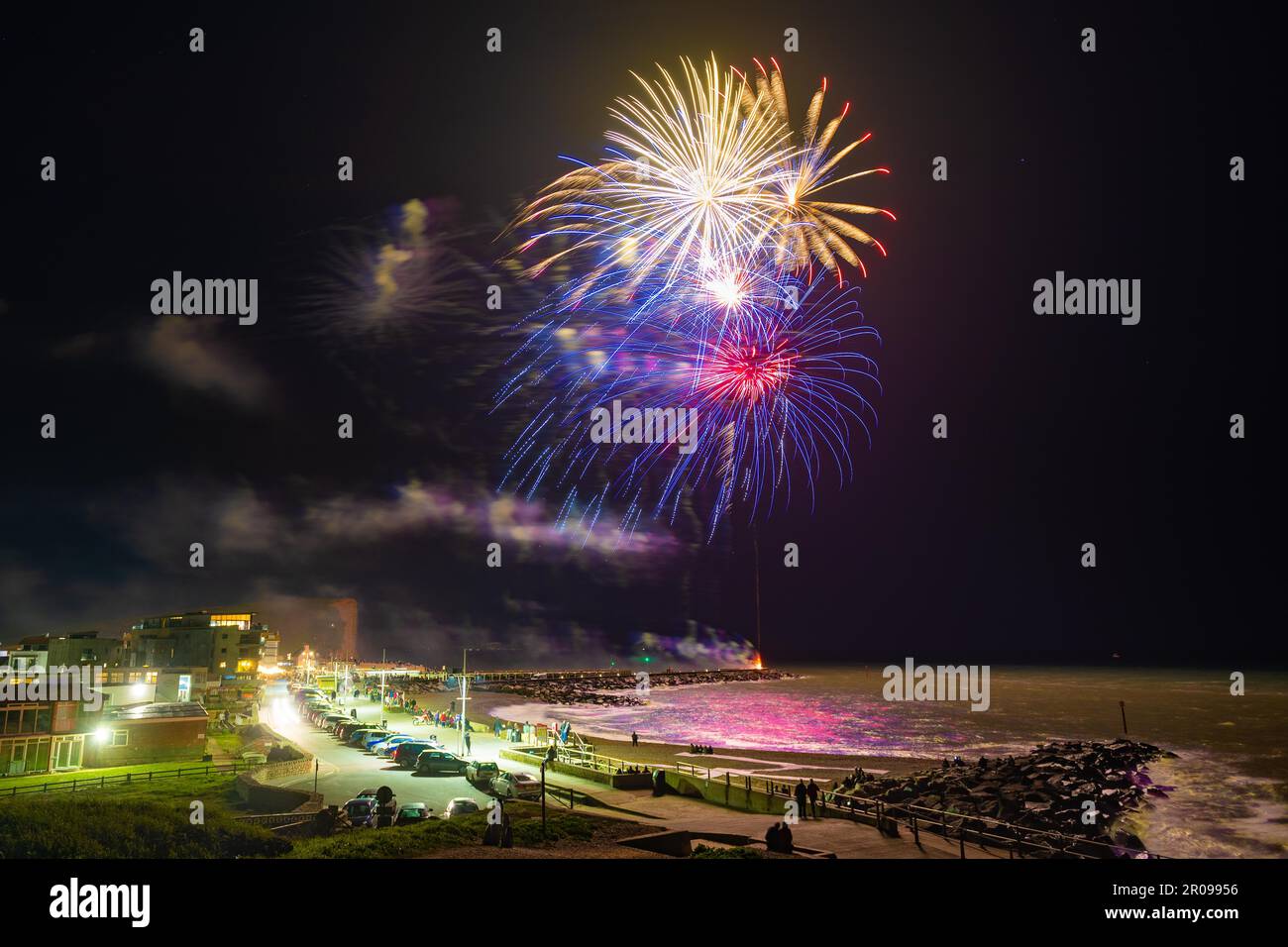 West Bay, Dorset, UK. 7th May 2023. A spectacular fireworks display at ...