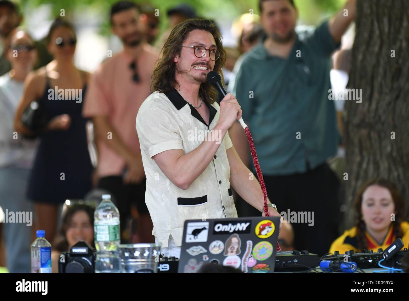 Electronic musician Marc Ribellet performs an impromptu concert at ...