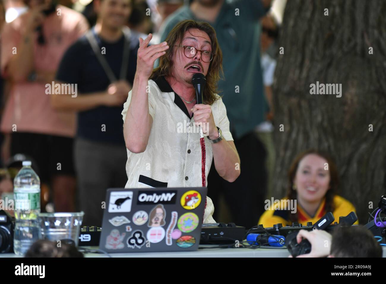 Electronic musician Marc Ribellet performs an impromptu concert at ...