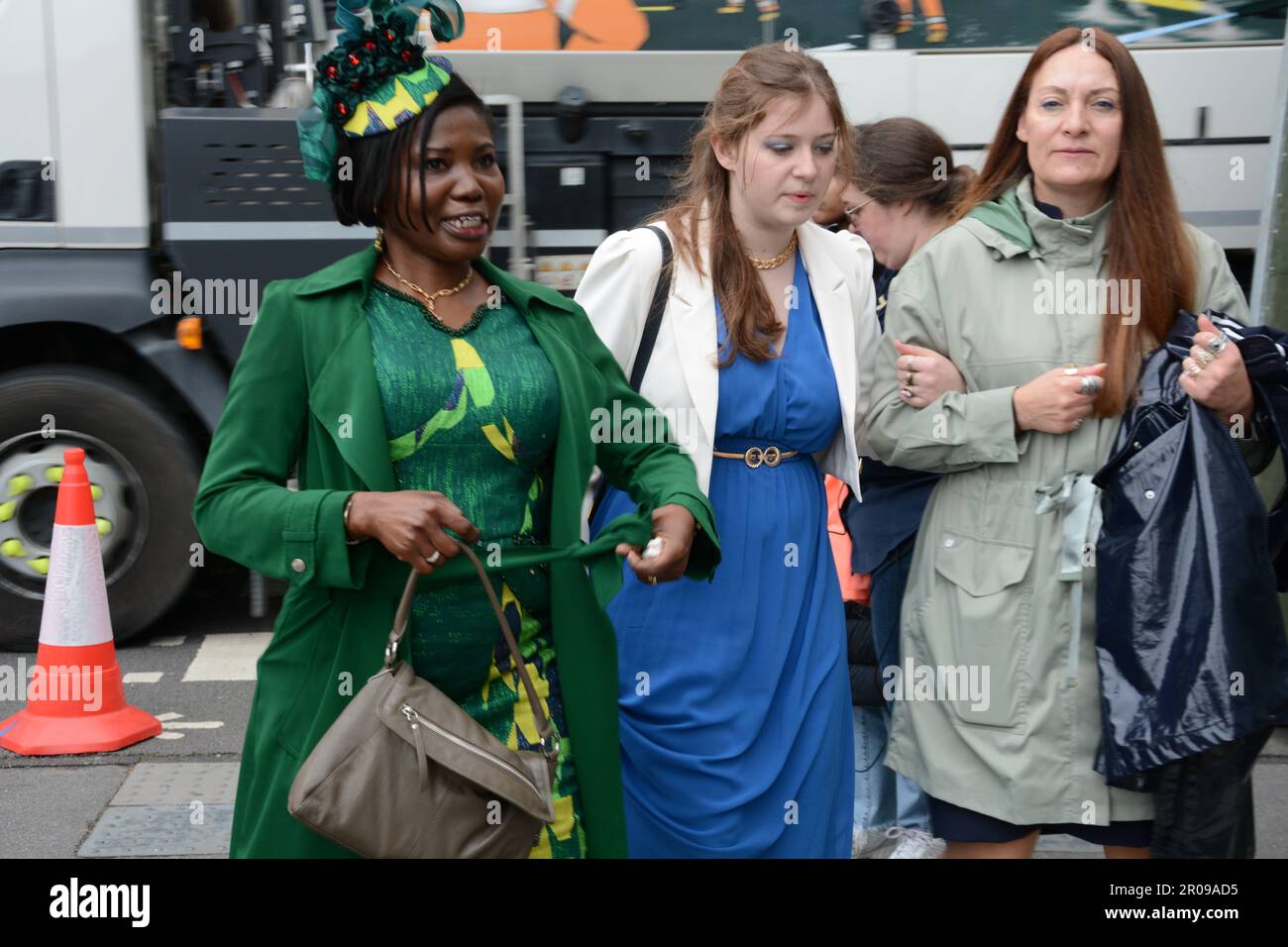 The well groomed guests for the coronation of King Charles III arrive ...