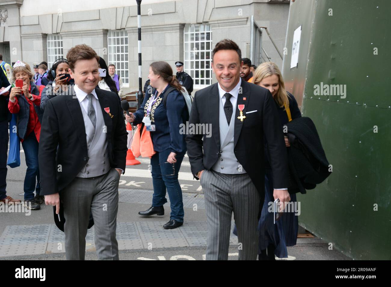 Ant & Dec arrive early for the coronation of King Charles III Stock ...
