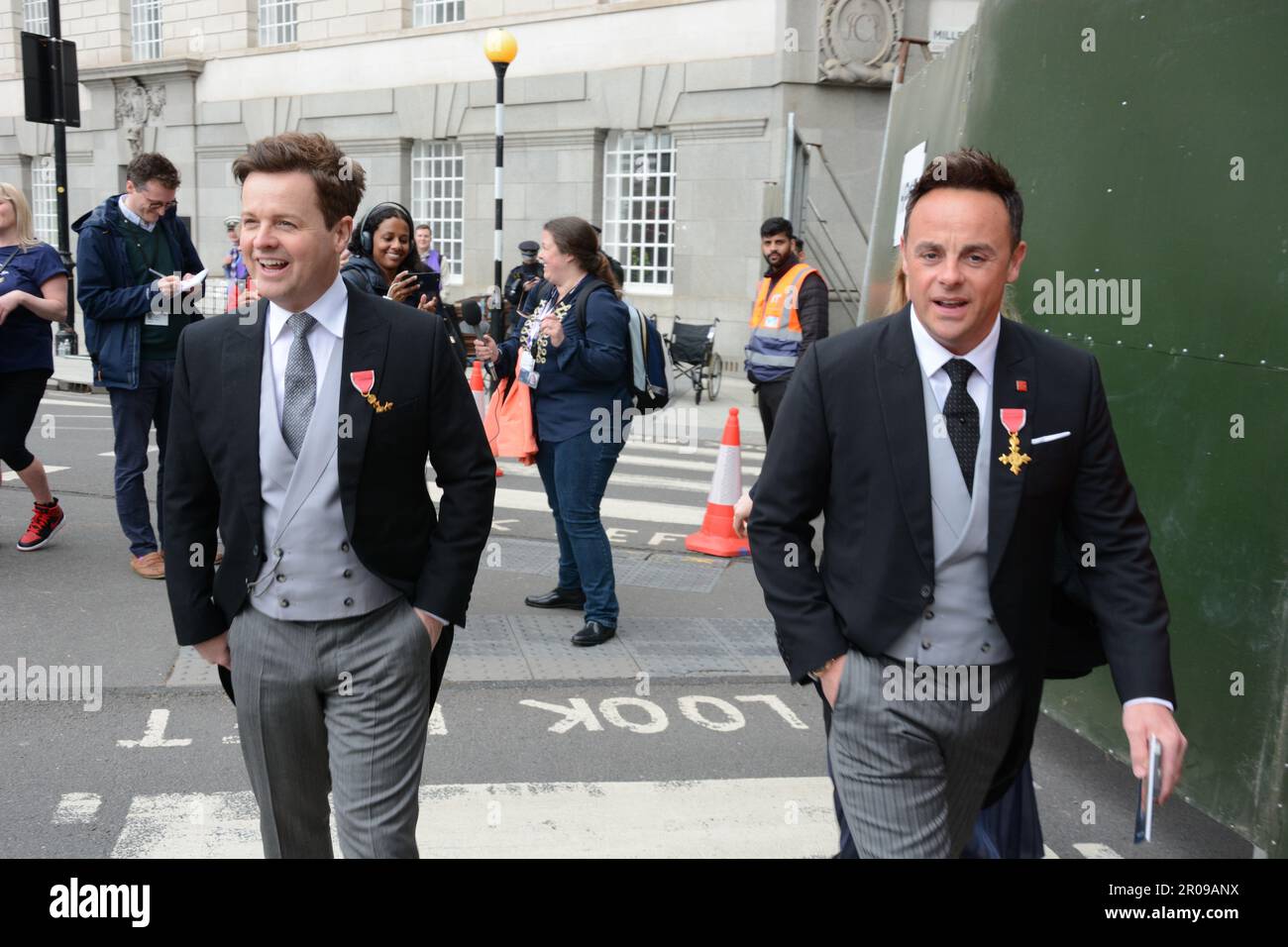 Coronation ant and dec hi-res stock photography and images - Alamy