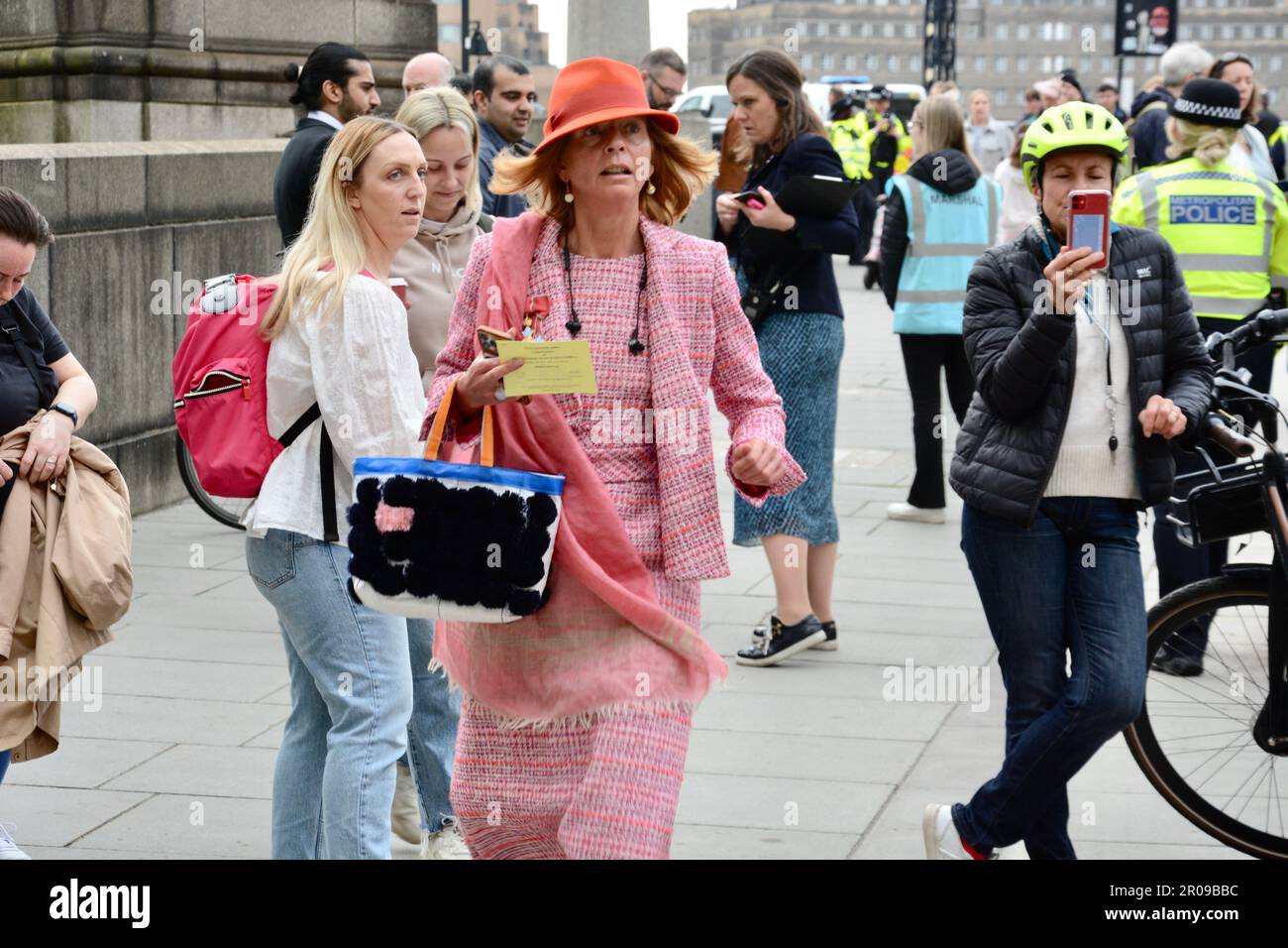 Dame Laura Lee arrives early for the coronation of King Charles III ...