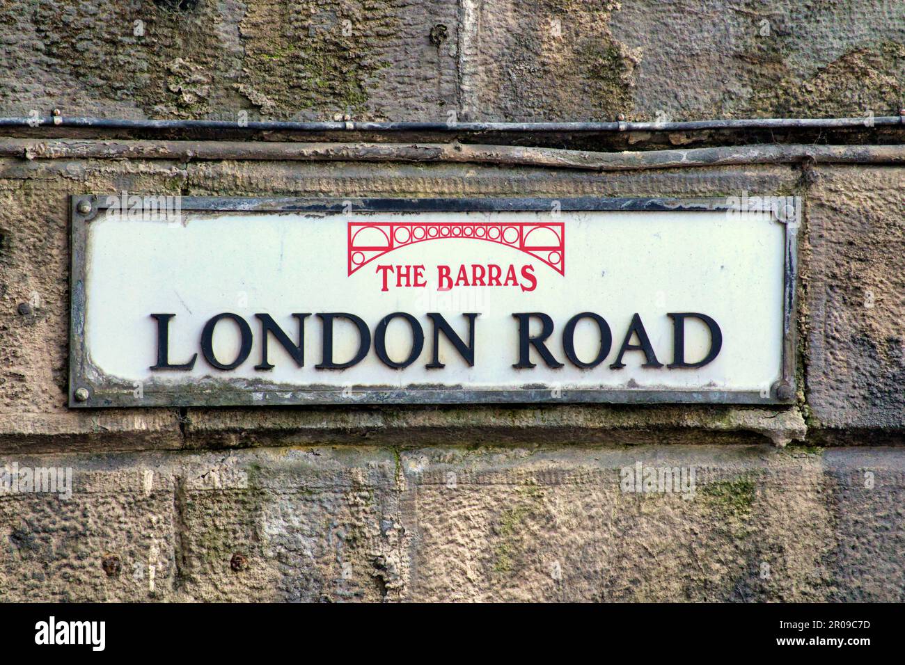 London road the barras street sign Stock Photo - Alamy