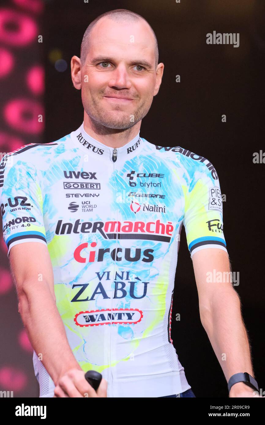 Intermarche circus wanty hi-res stock photography and images - Alamy