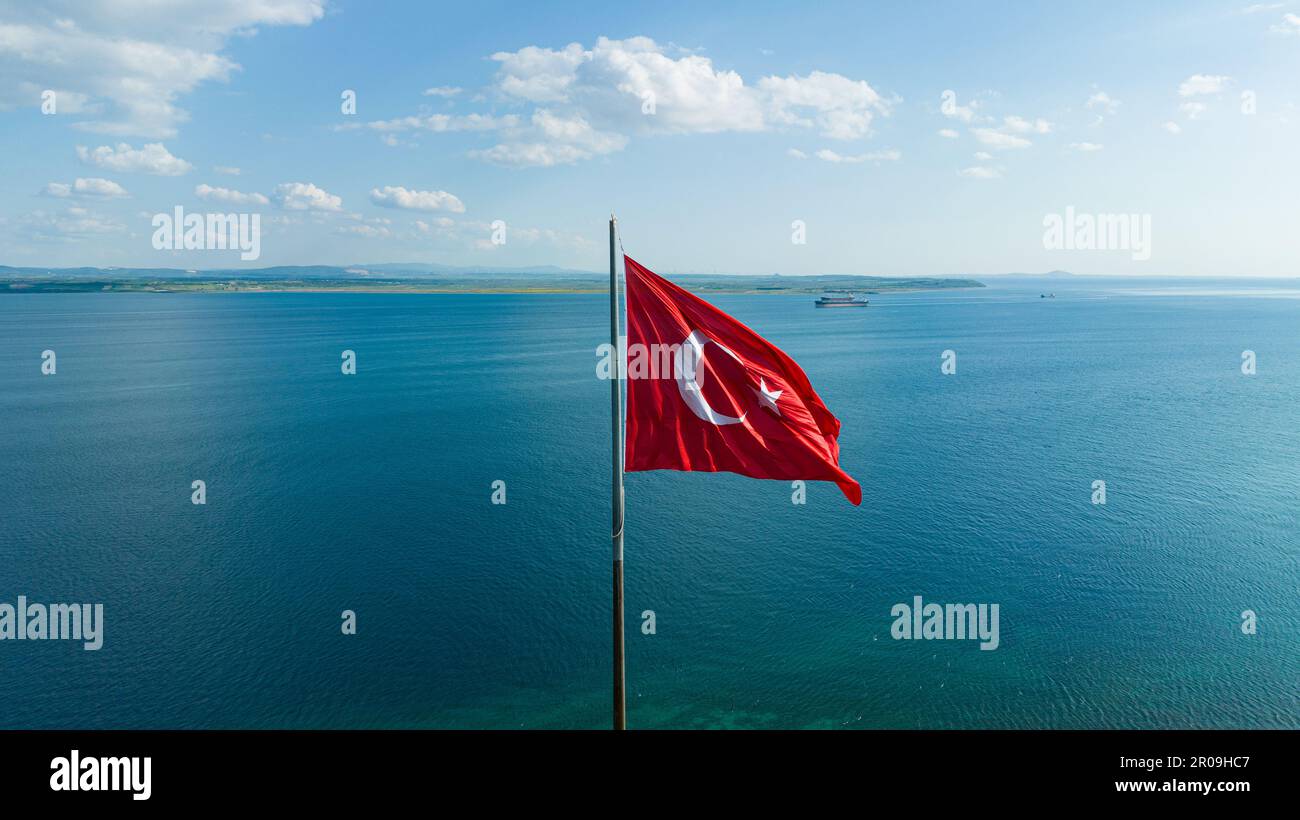 Turkish flag. Red Turkish flag waving on the sea Stock Photo - Alamy